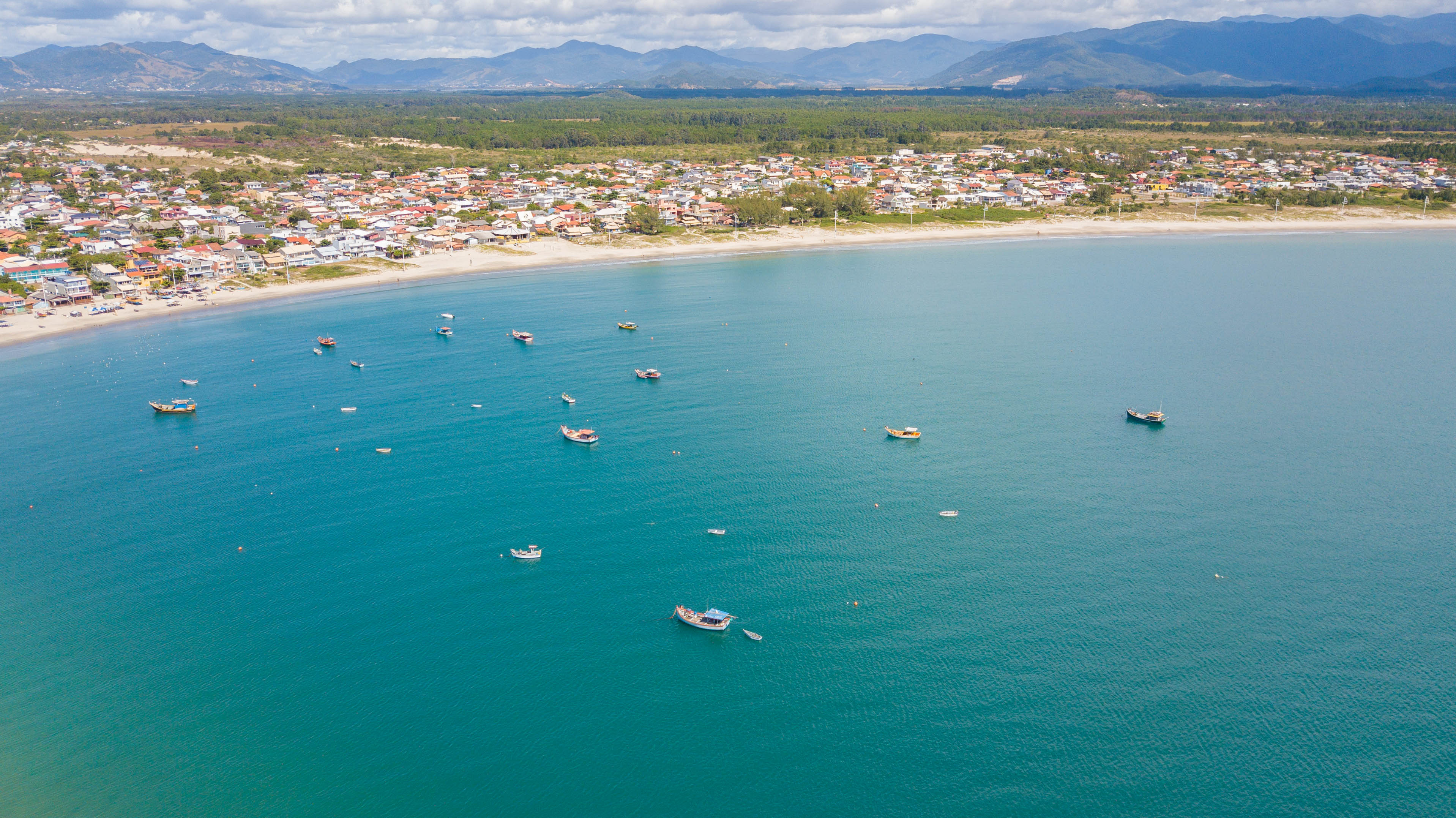 Praia do Meio - Pinheira SC | Guia Completo
